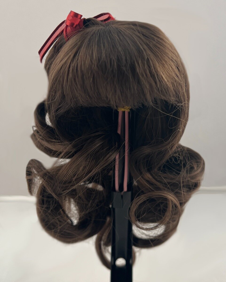 Парик DollGa Wig W098_D (Длинный с ленточкой шоколадно-коричневый размер 15-18 см для БЖД кукол)