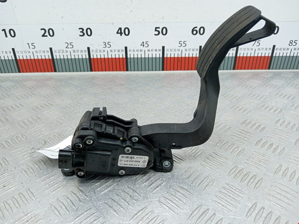 Педаль газа Renault Master 3 8200672371 арт. 2114008
