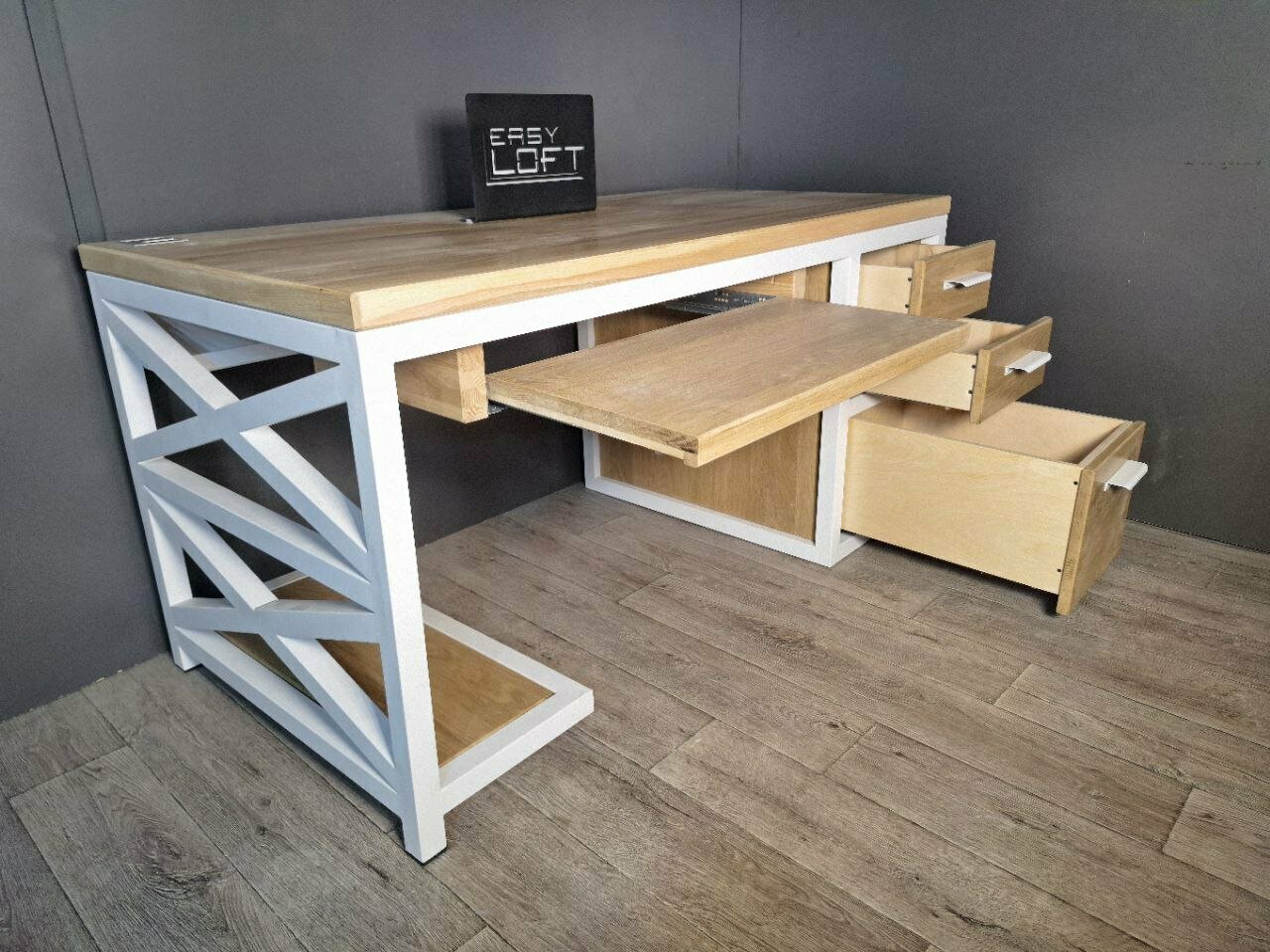 Стол "EasyLOFT" компьютерный с тумбой, массив дуба, 180x75x75см,