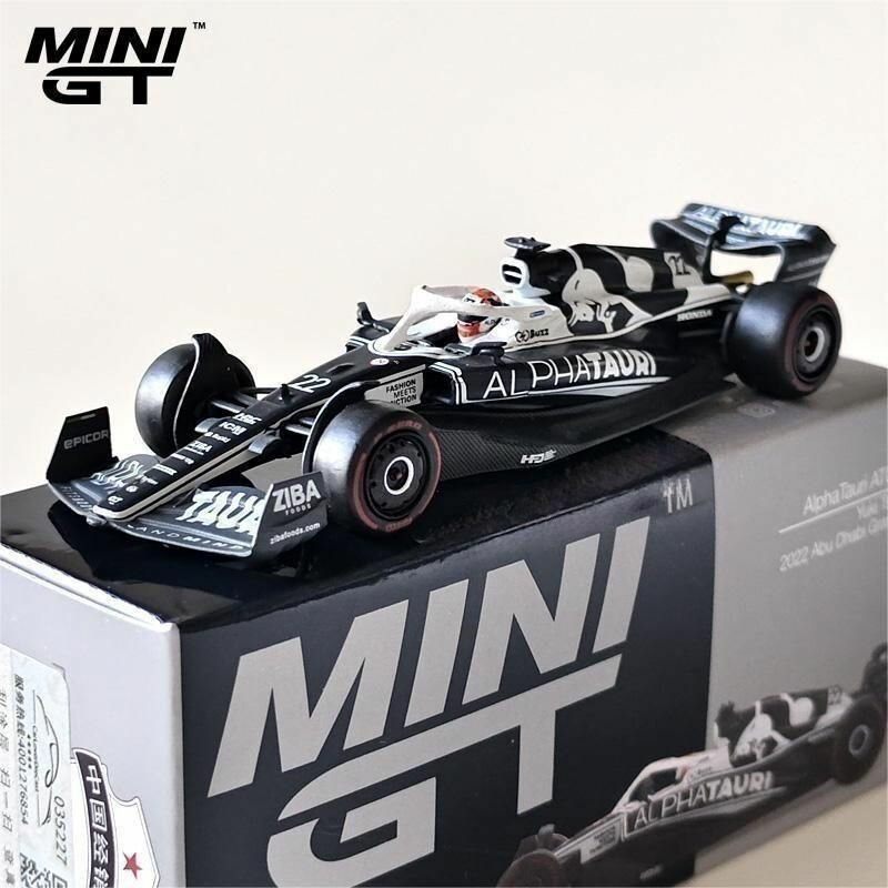 Машинка mini gt 1/64 MGT 521 Alpha Tarui AT03 #22 Yuki Tsunoda Die-cast alloy car model collection display gifts