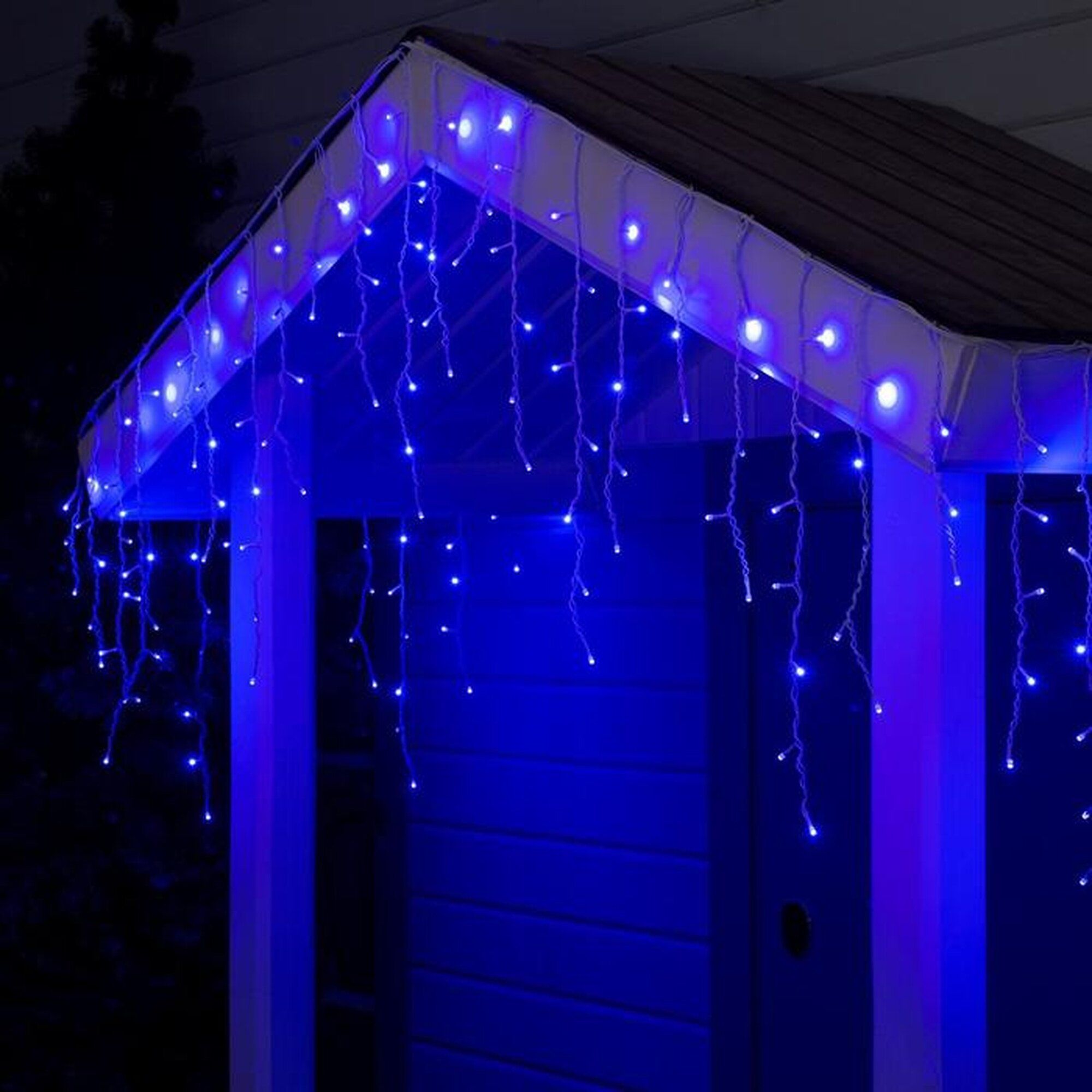 Гирлянда «Бахрома» 3 × 0.6 м, IP44, УМС, белая нить, 160 SMD-LED, свечение синее, 220 В