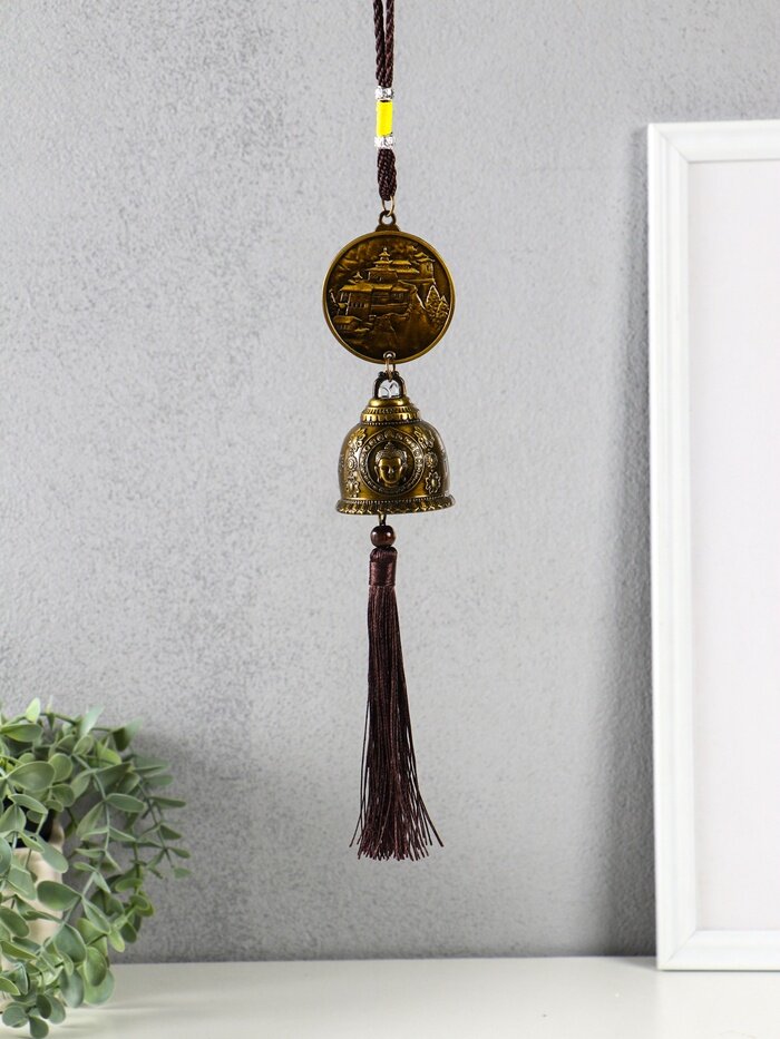 Колокольчик подвесной металл «Монета с буддой», 1 колокол, d=4.8 см, 39×5.3×4.8 см