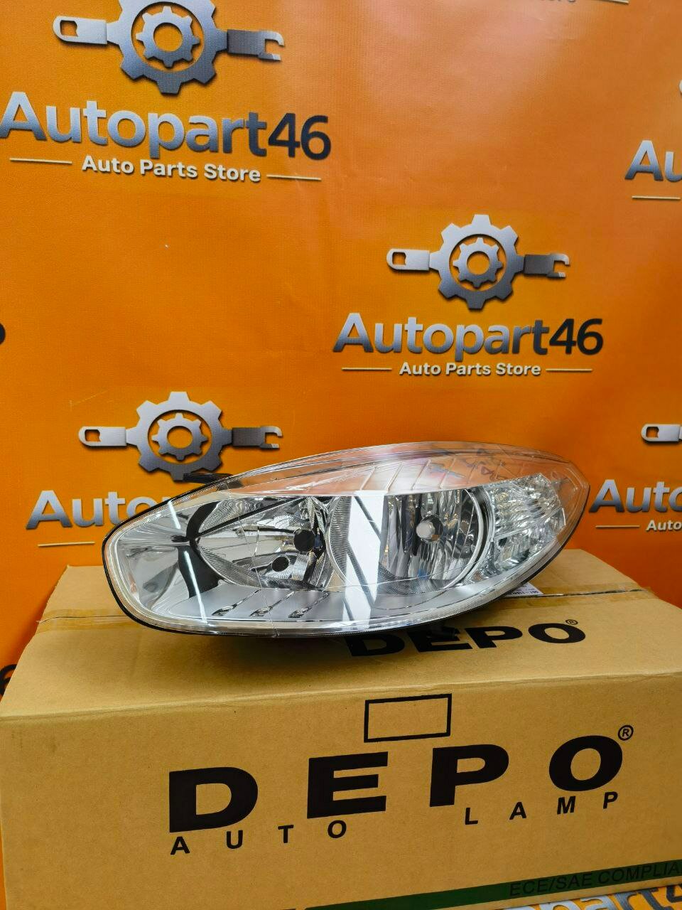 Фара левая Флюенс галоген RENAULT FLUENCE 10-13 с электрокорректором