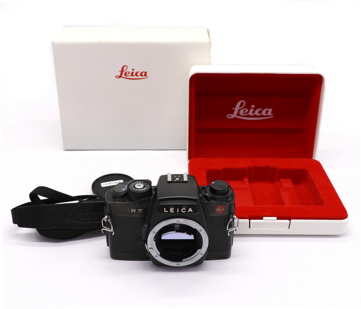 Зеркальный фотоаппарат Leica R7 body в упаковке
