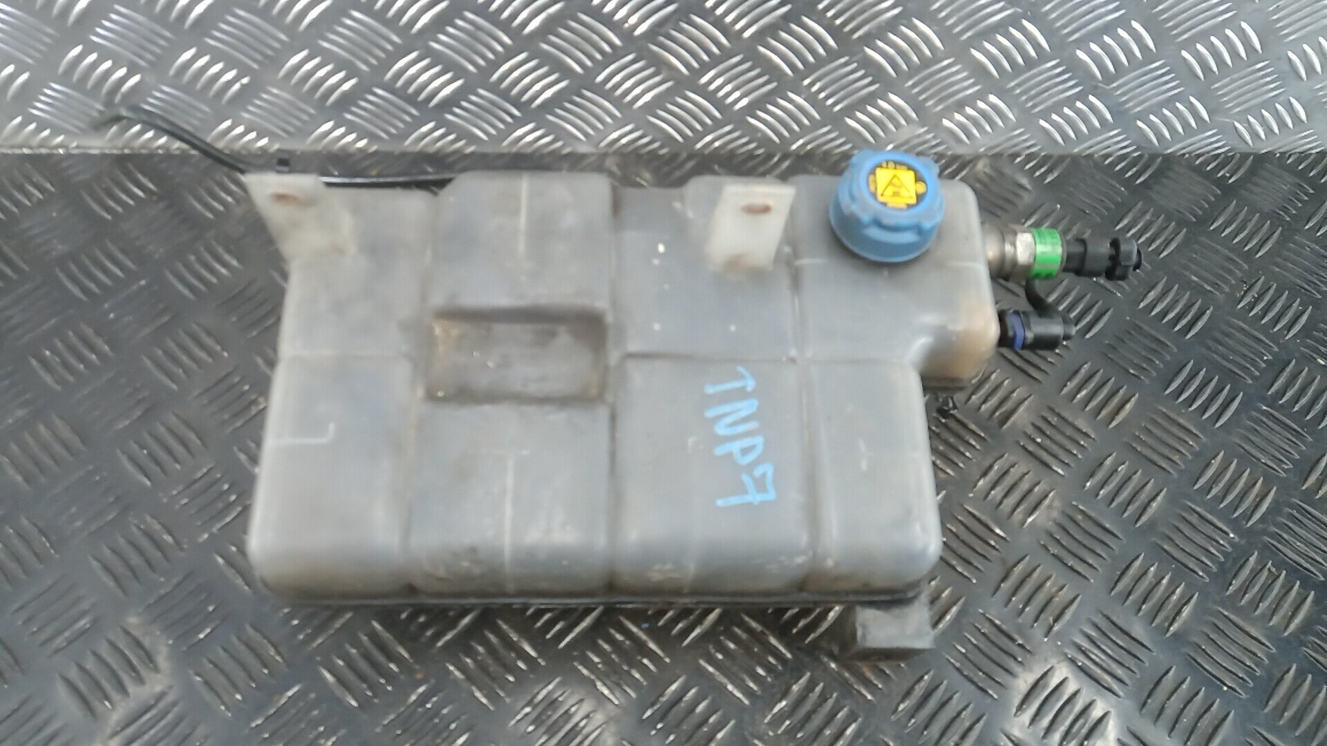 Бачок расширительный IVECO DAILY 6