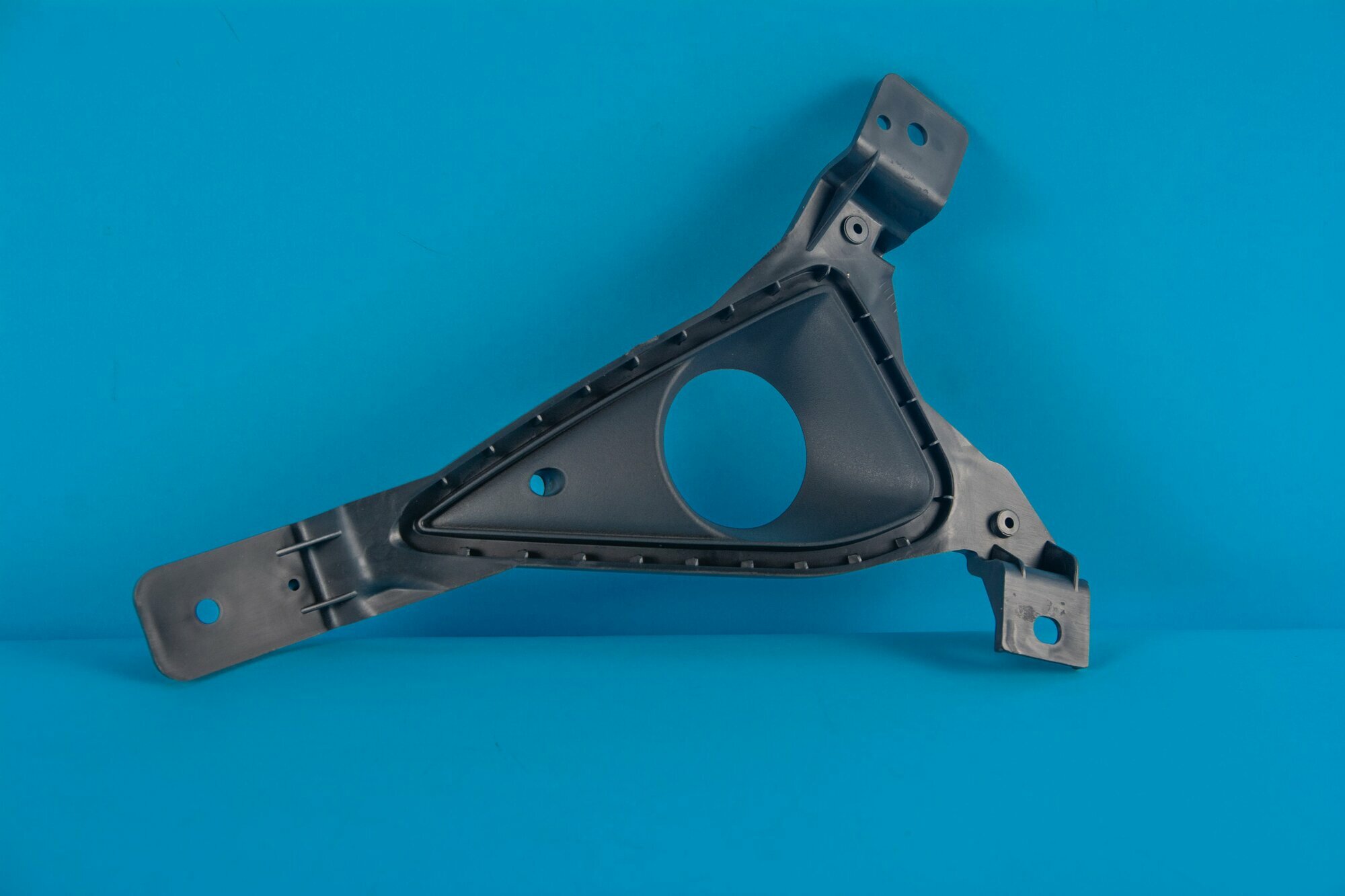 Рамка ПТФ облицовка с линзой противотуманной фары правая для авто Kia Optima 2018-2021 Киа Оптима 86524D4500 Jorden