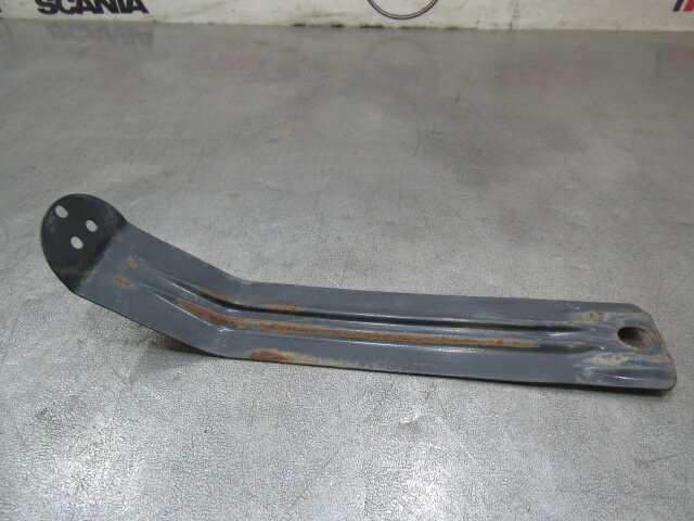 Кронштейн брызговика Scania P, R, G