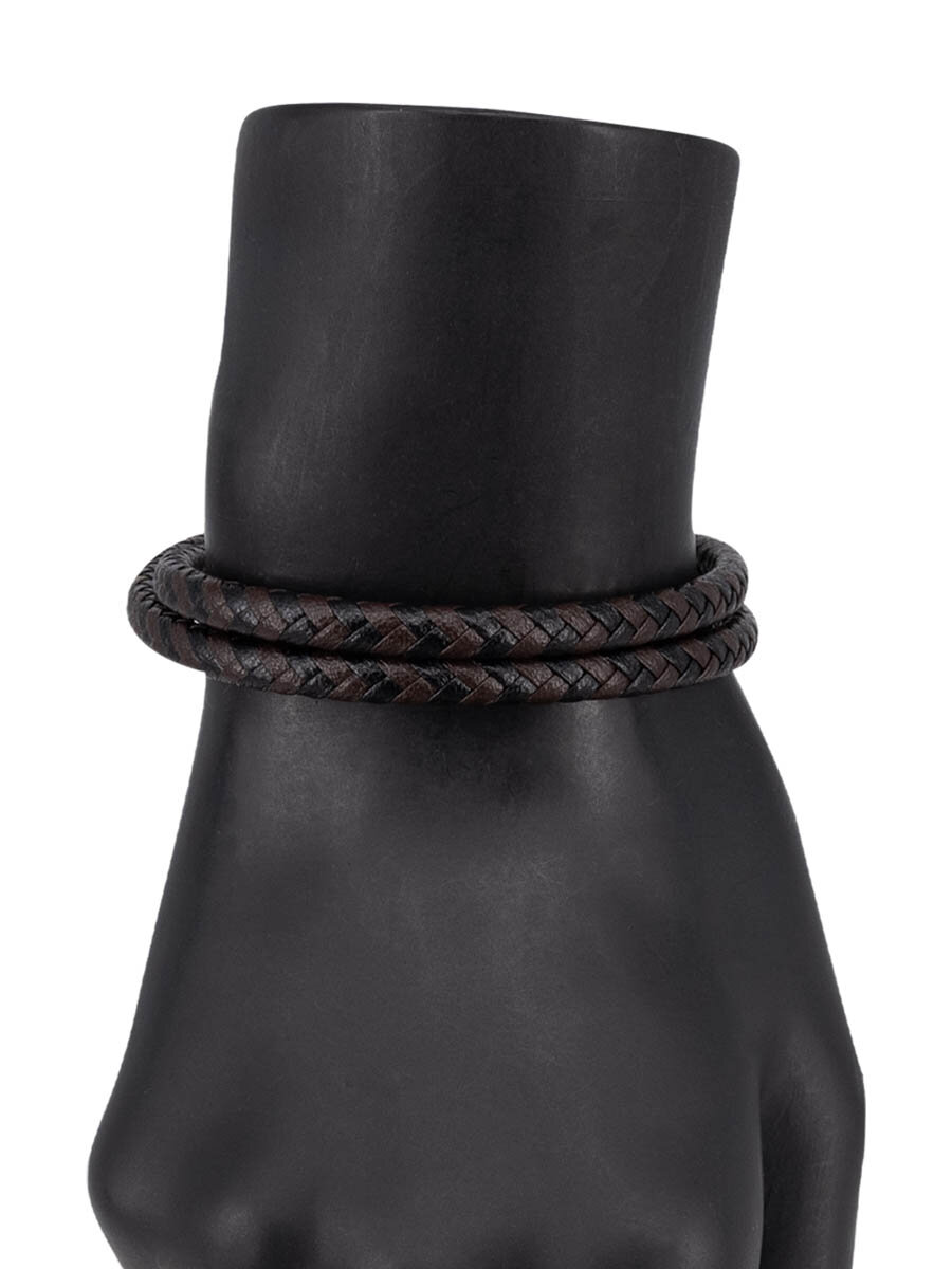 Плетеный браслет