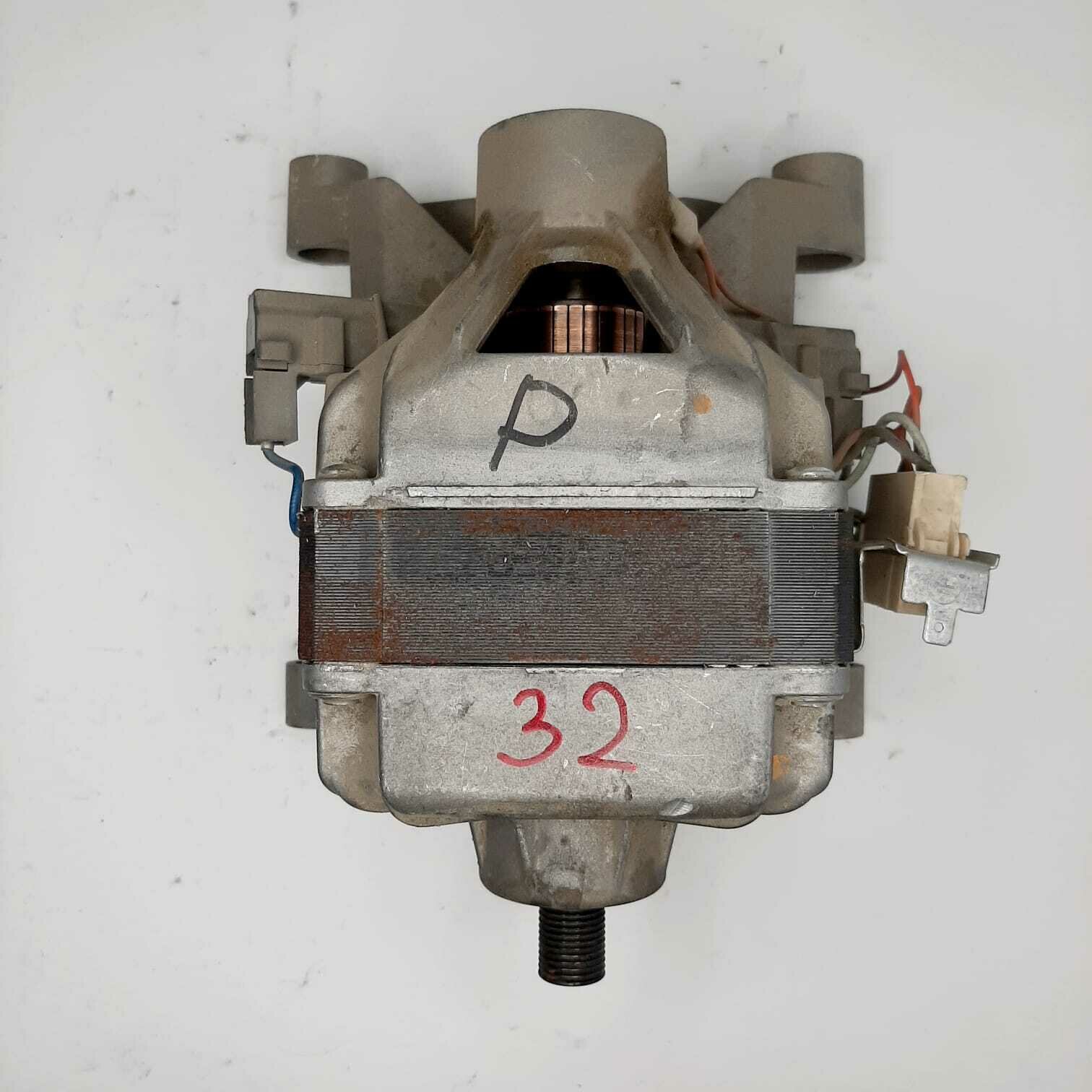 32 Двигатель для стиральной машины Candy 41037426 б/у