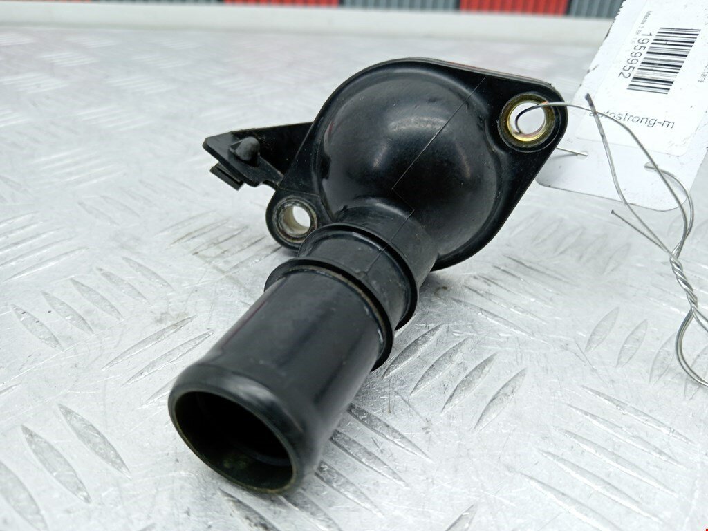 Корпус термостата Mazda 3 BK ZJ0115172 арт. 1959952