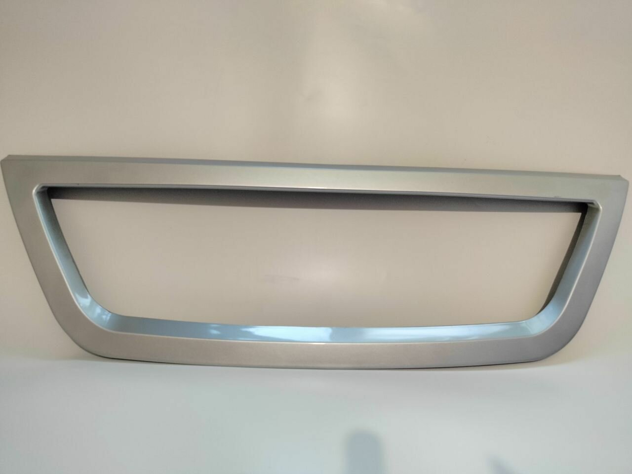 Рамка радиатора Дэу Нексия н150 / Daewoo Nexia n150