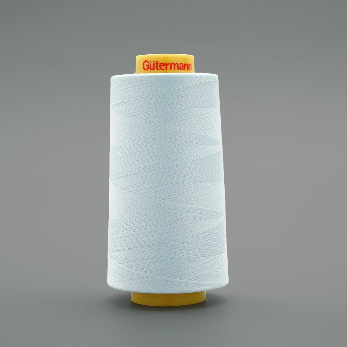 713961 Нить Mara 150/5000 м 100% п/э Gutermann (193 бледно-васильковый)