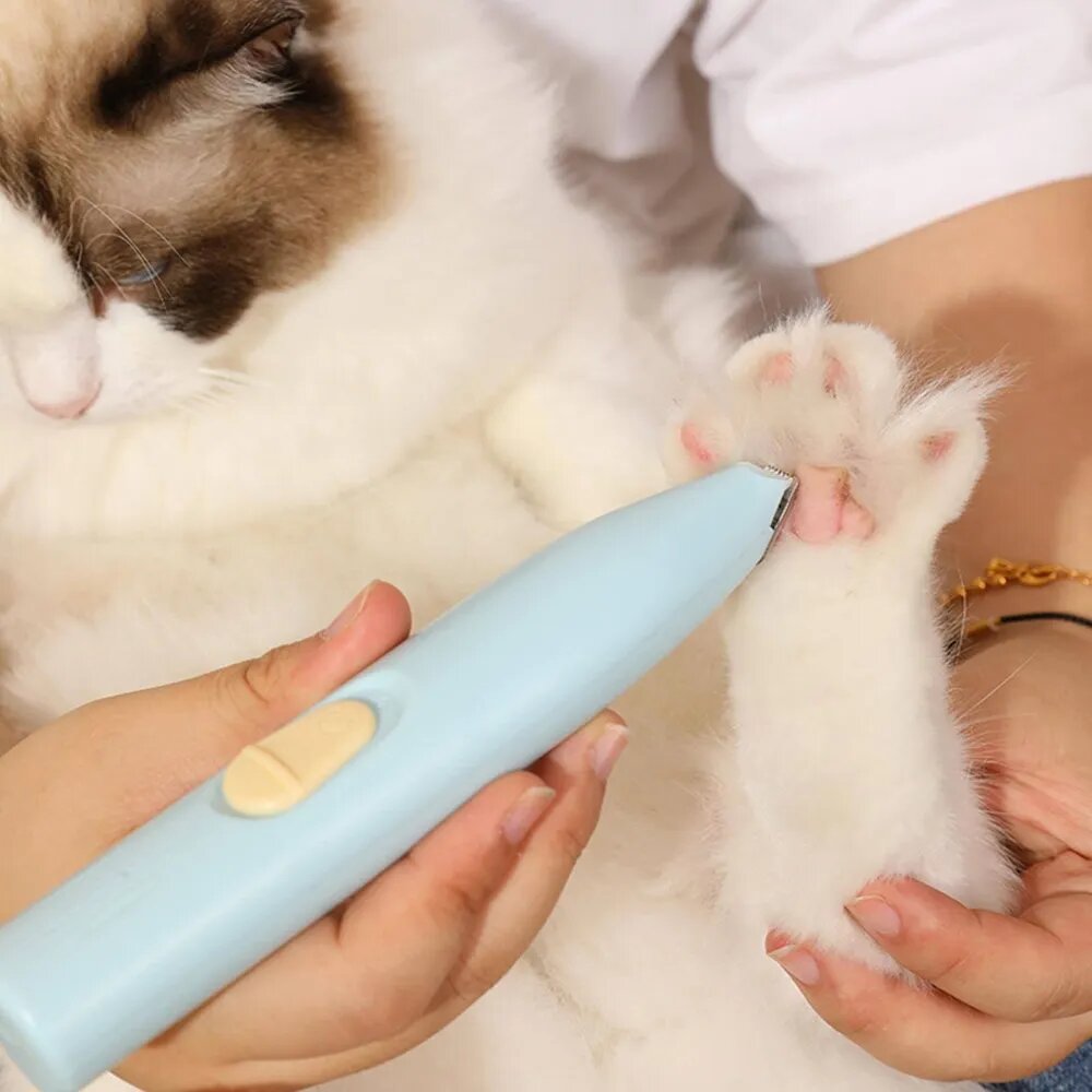 Портативный триммер для домашних животных. Машинка для груминга. Электрическая машинка для стрижки. Бритва для лап, ушей. Для кошек, для собак.