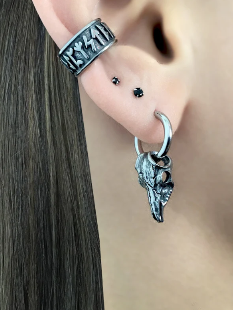 Моносерьга, славянский оберег