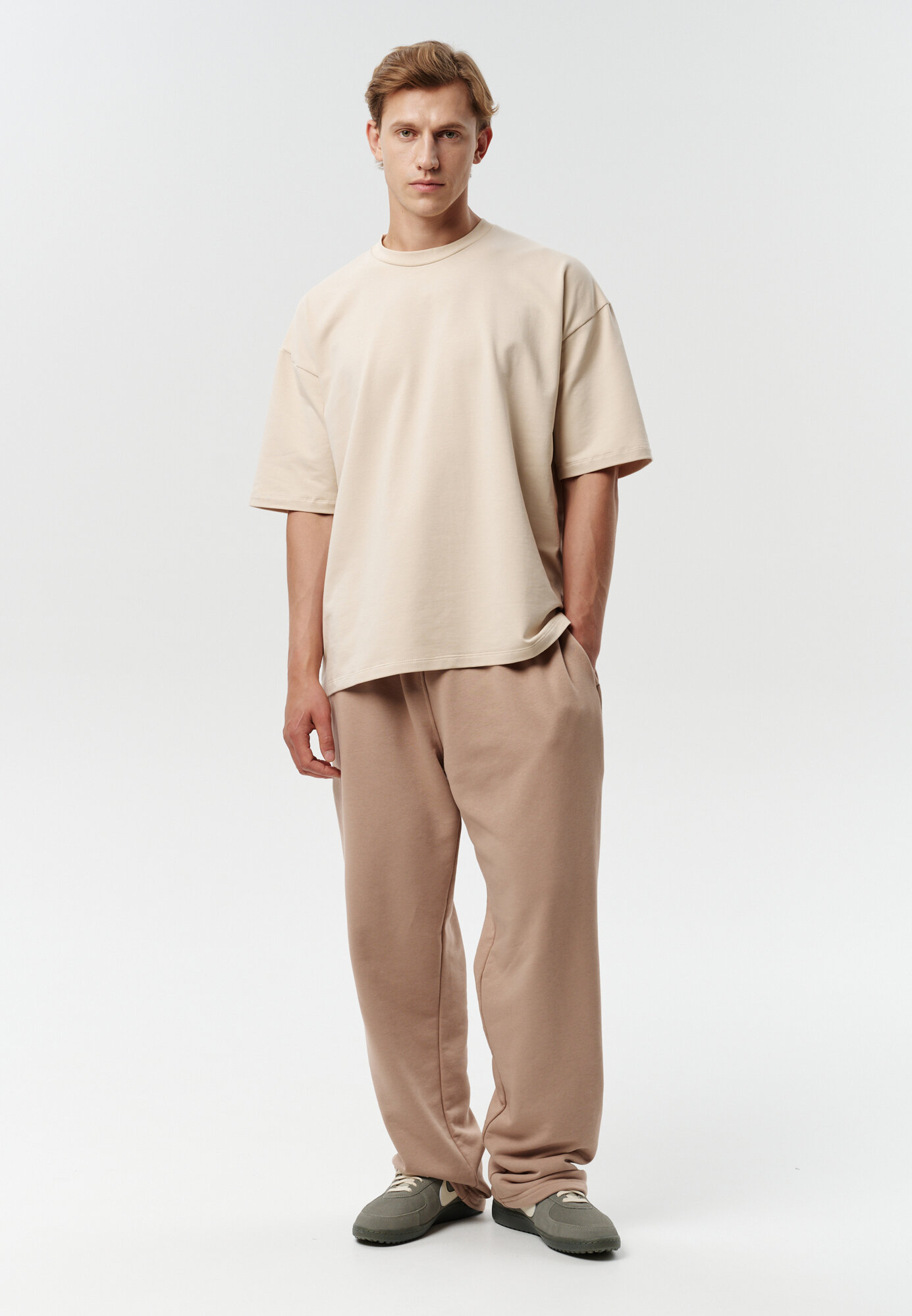 Брюки спортивные