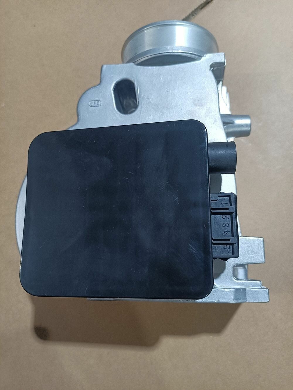 Датчик массового расхода воздуха ДМРВ для Ауди 2.0 Фольксваген Пассат Б3 Б4 B3 B4 2.0 ABK 2E ABK ADY AGG 0280202130 037906301C 0280202106 037906301 037906301B