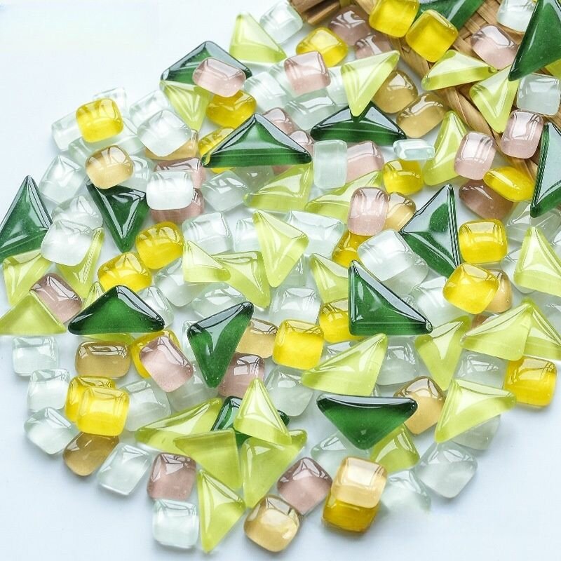 Стеклянная крошка, мозаика кусочки, около 140-160шт/200г