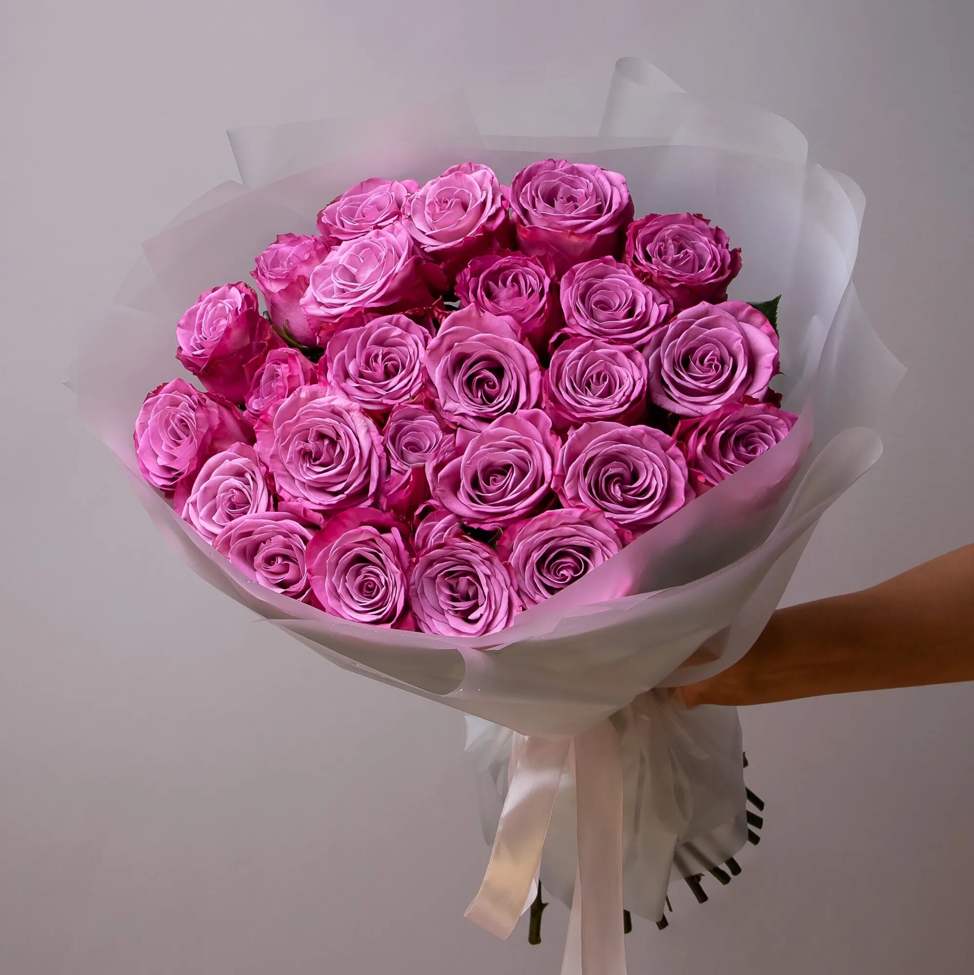 Букет Роза "Муди Блюз" 21 шт Высота 50 см в коробке и аквабоксе от "Простоцветы"