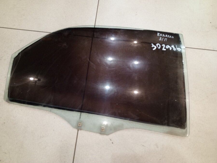 Стекло двери задней правой от Mazda Capella CG 1994-1997