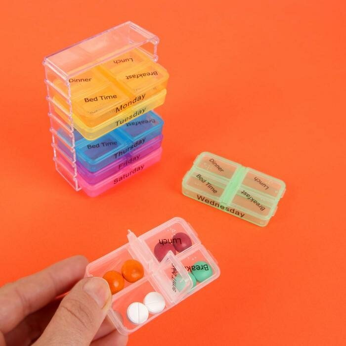 Таблетница-органайзер Неделька , английские буквы, утро/день/вечер/ночь, 7 контейнеров по 4 секции, разноцветный