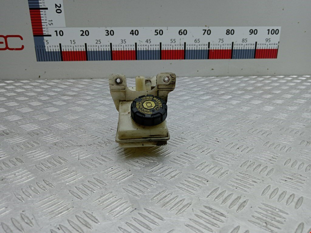 Бачок тормозной жидкости Renault Espace 4 8200021398 арт. 1866560