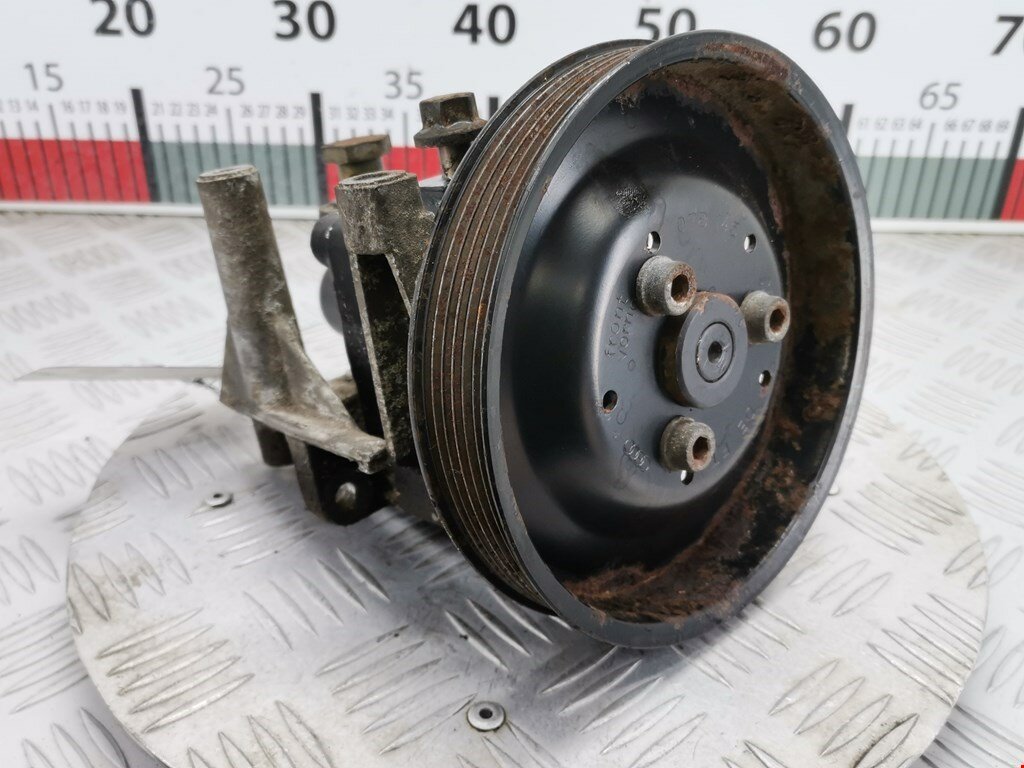 Насос гидроусилителя руля (ГУР) Audi 80 B4 8G0145155AX арт. 2010419