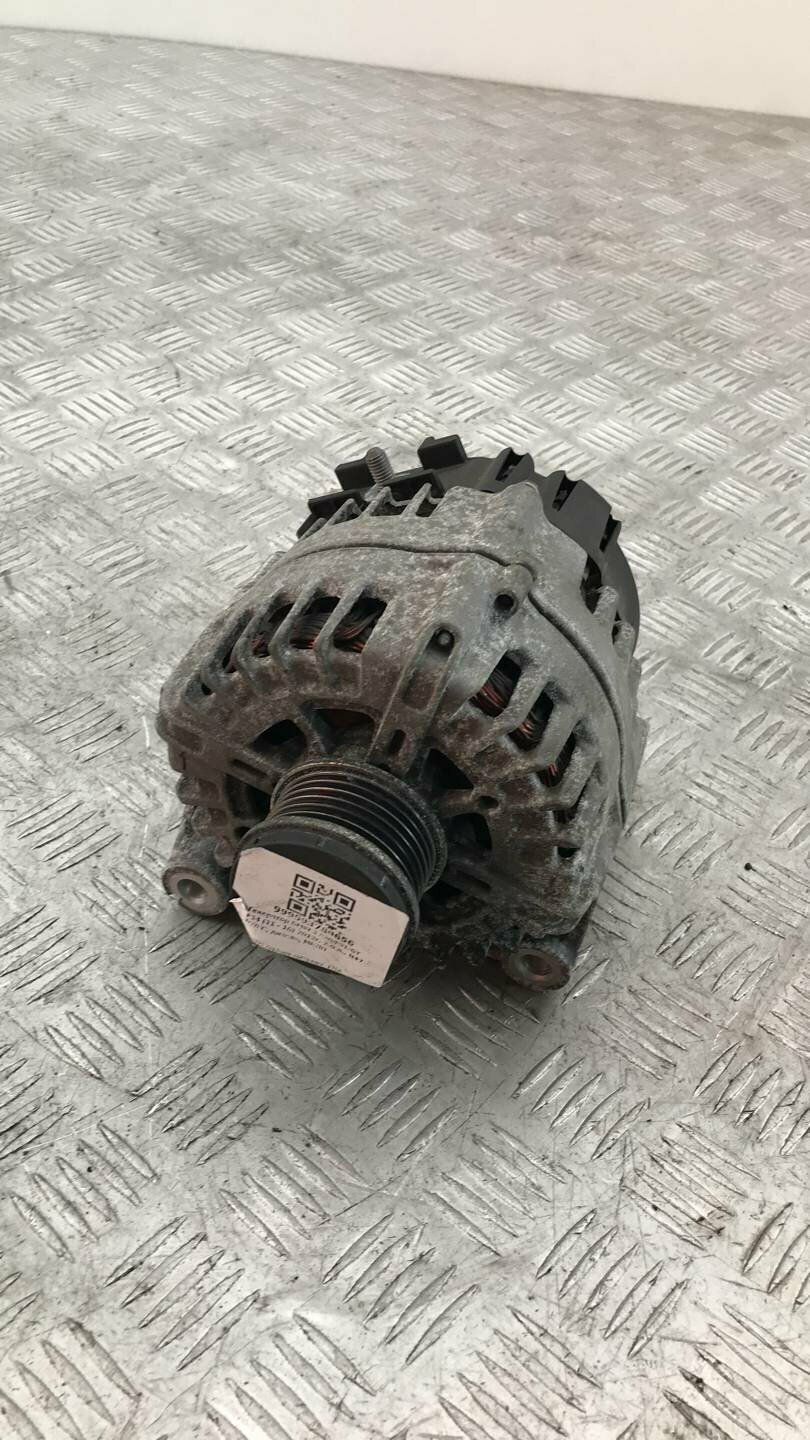 Генератор для BMW 3 F30/F31/GT F34 2.0 OEM 12318519890