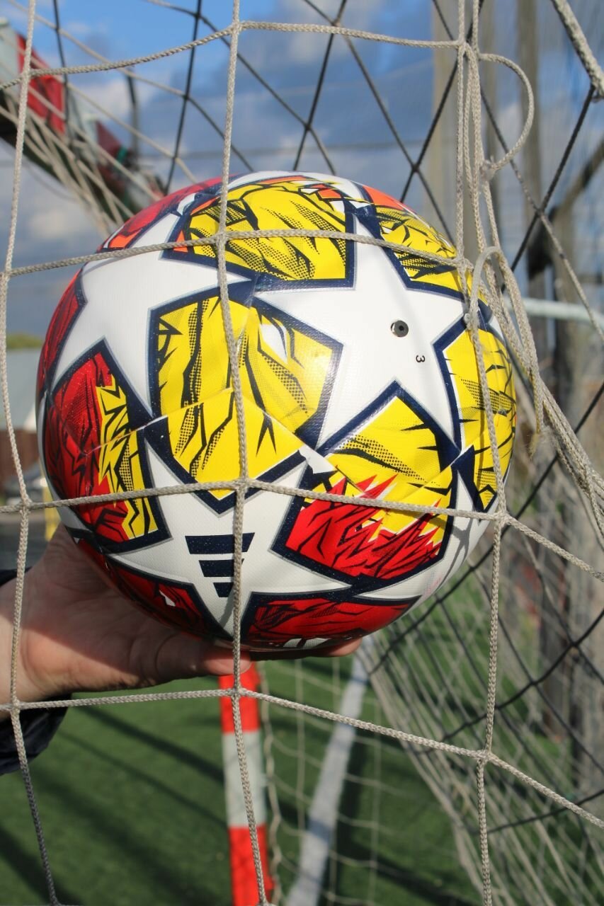 Футбольный мяч Лиги чемпионов