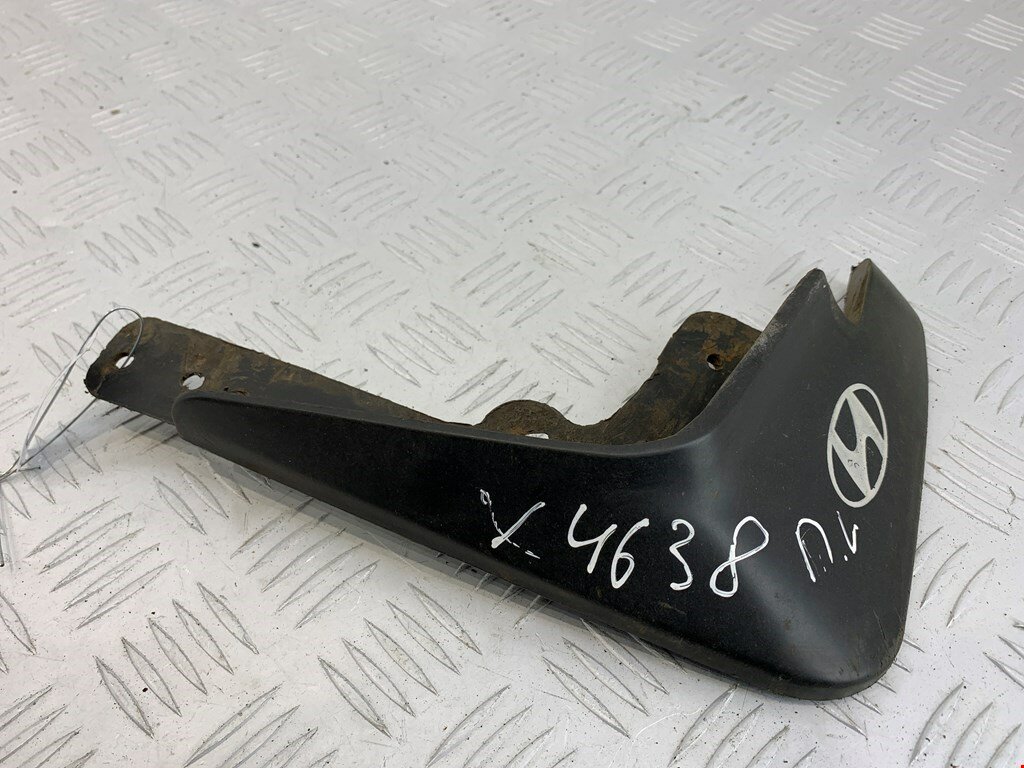 Брызговик передний Hyundai i30 1 868322L000 арт. 816239