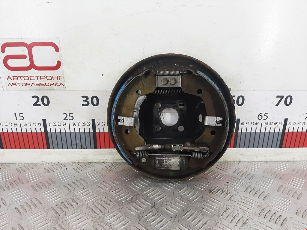 Механизм ручного тормоза Renault Clio 3 8201046953 арт. 1778115
