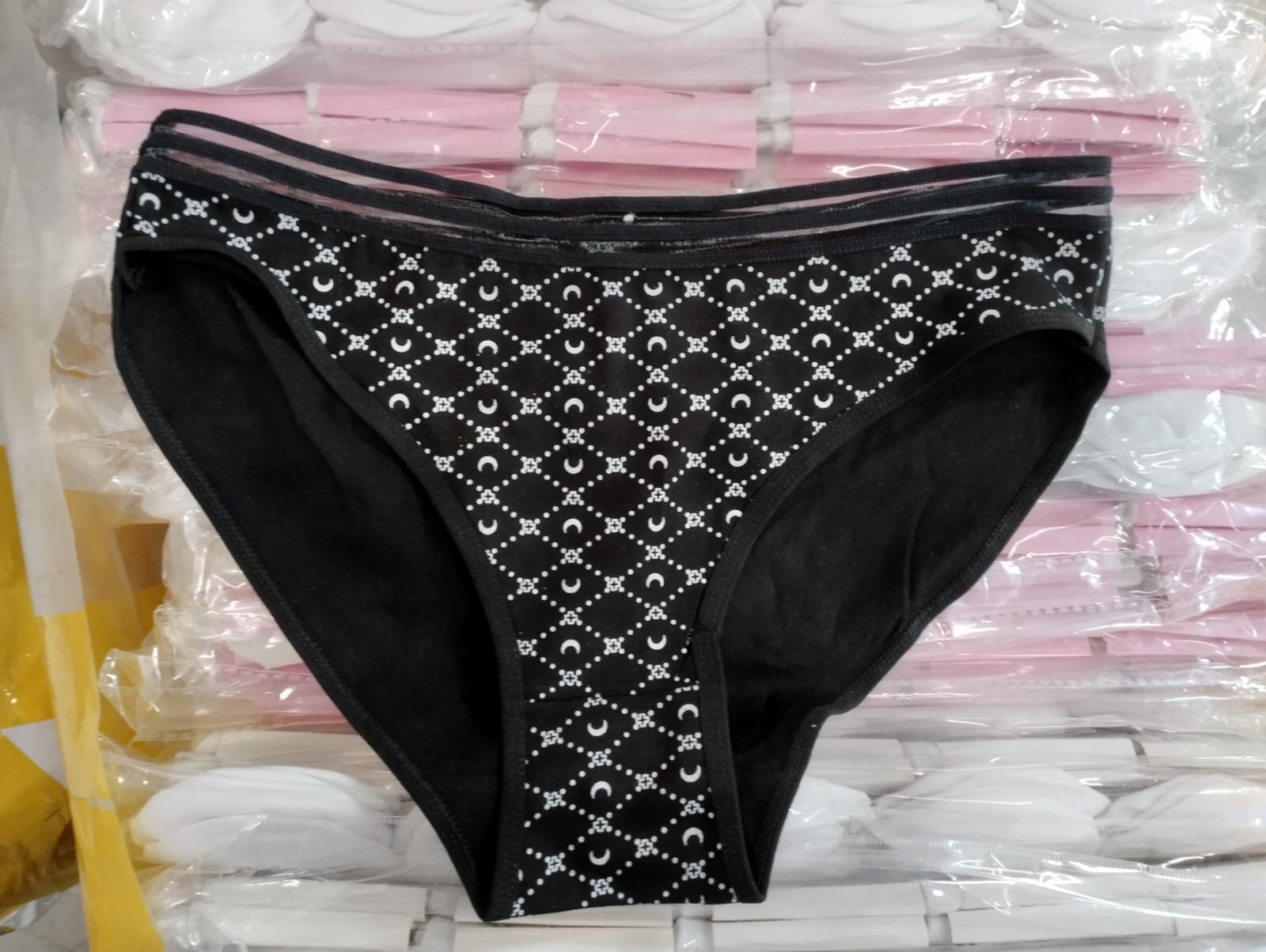 Трусы , комплект