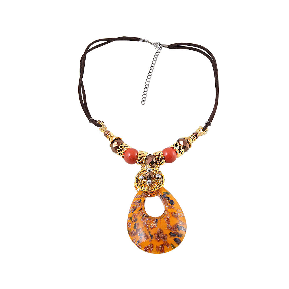 Колье, стекло