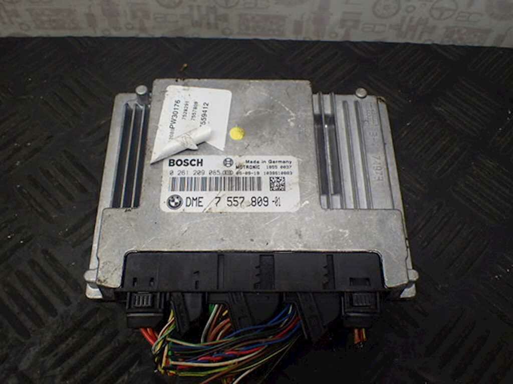 Блок управления двигателем BMW 1-Series (E81/E82/E87/E88) 12147557809 арт. 331481