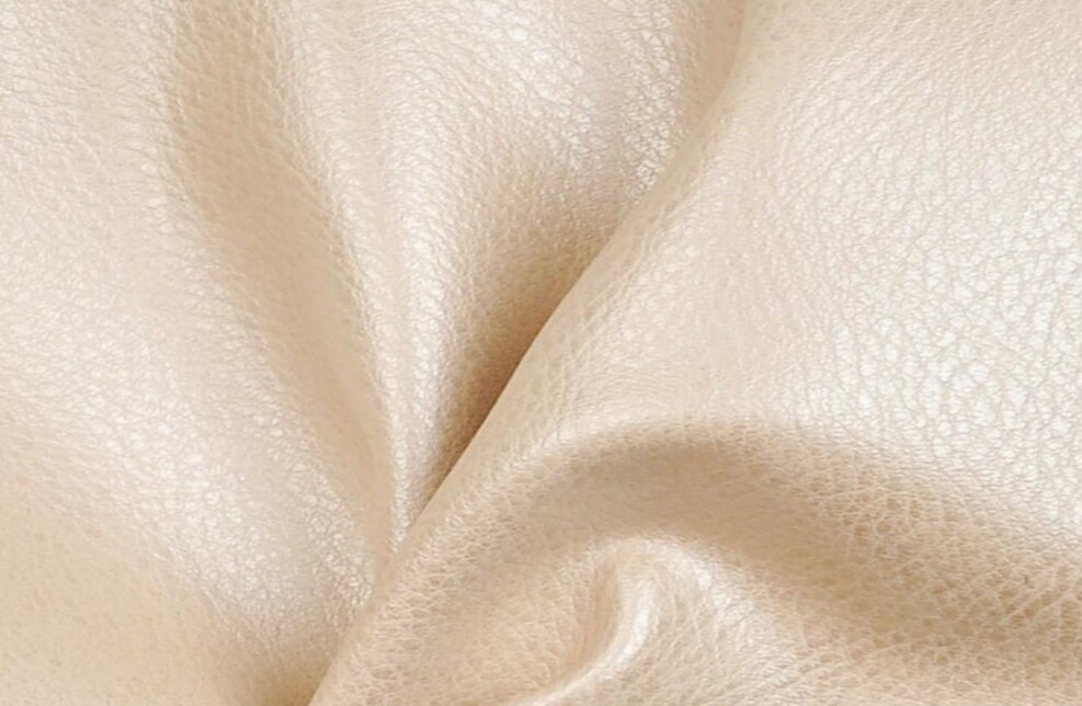 Искусственная кожа "Pegaso" для обивки мебели. Отрезной материал для перетяжки, обшивки, реставрации и ремонта диванов, кресел, стульев. Любой метраж единым отрезом