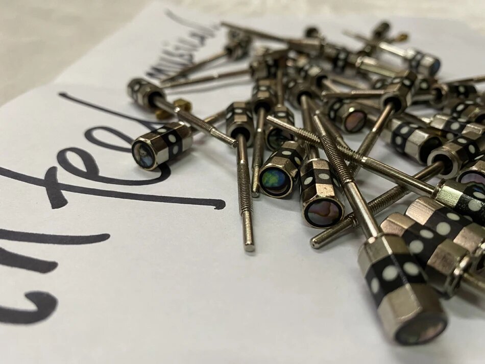 Смычки для скрипки/альта/виолончели YINFEEL MUSICAL, никель/серебро, 4/4 10pcs cello screw