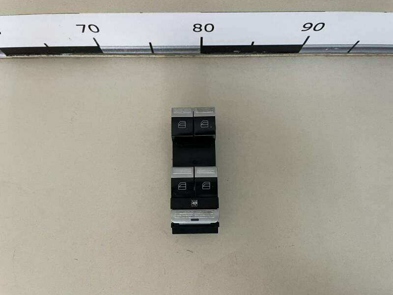 Блок управления стеклоподъемниками Lifan X60 2012 кат.номер: B3746120A2