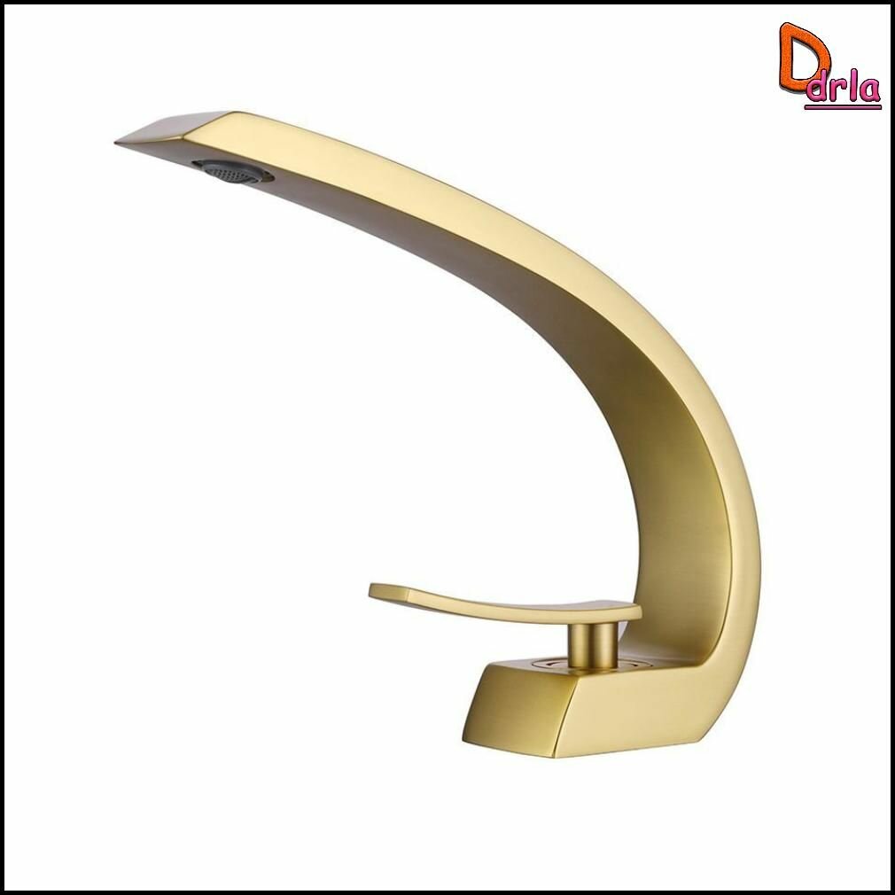 Смеситель для раковины, современный креативный дизайн, смешивание горячей и холодной воды, латунь, Установленный на палубе, одинарная ручка, матовое золото