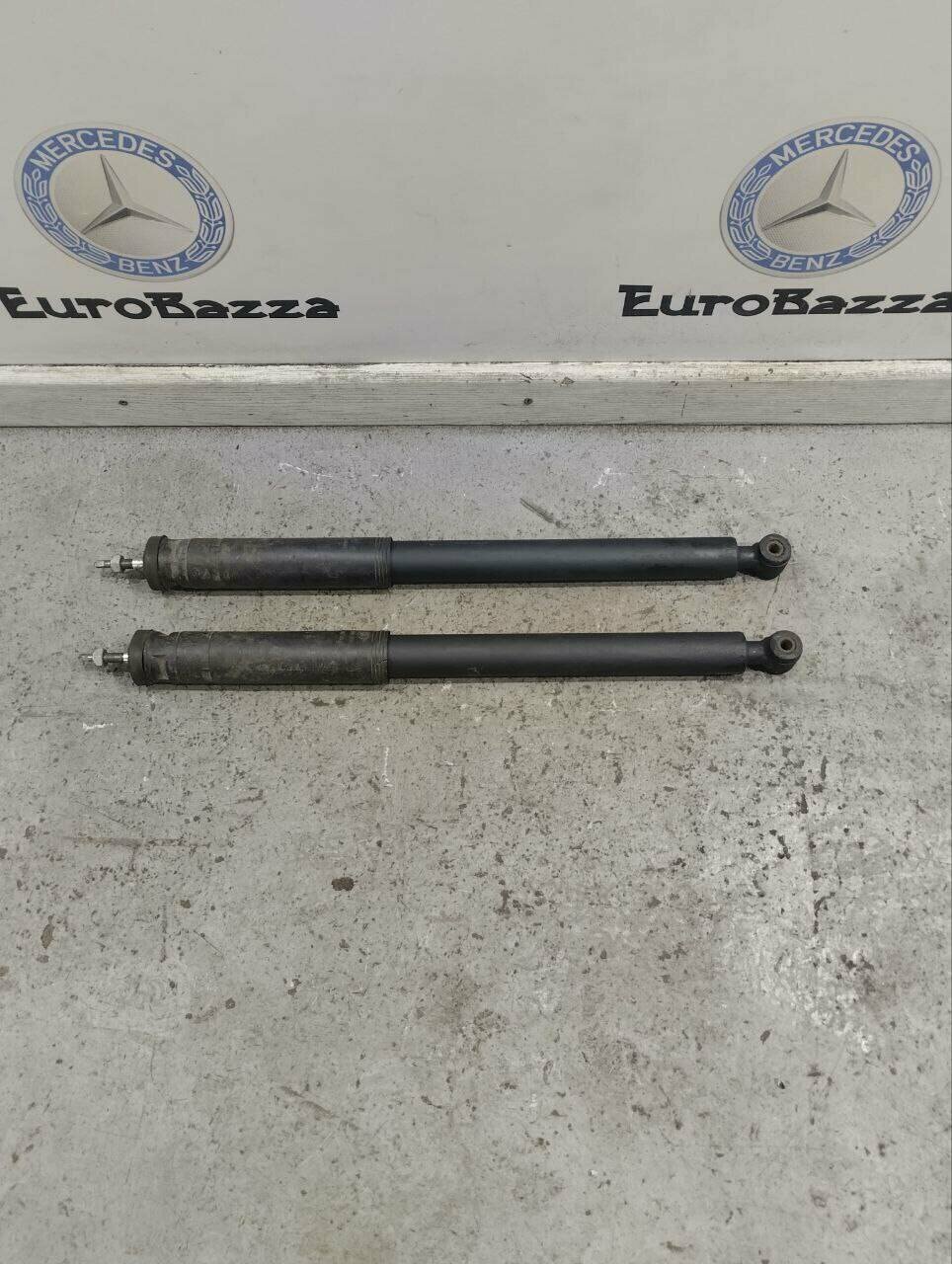 Амортизатор задний Mercedes W203 A2033263300