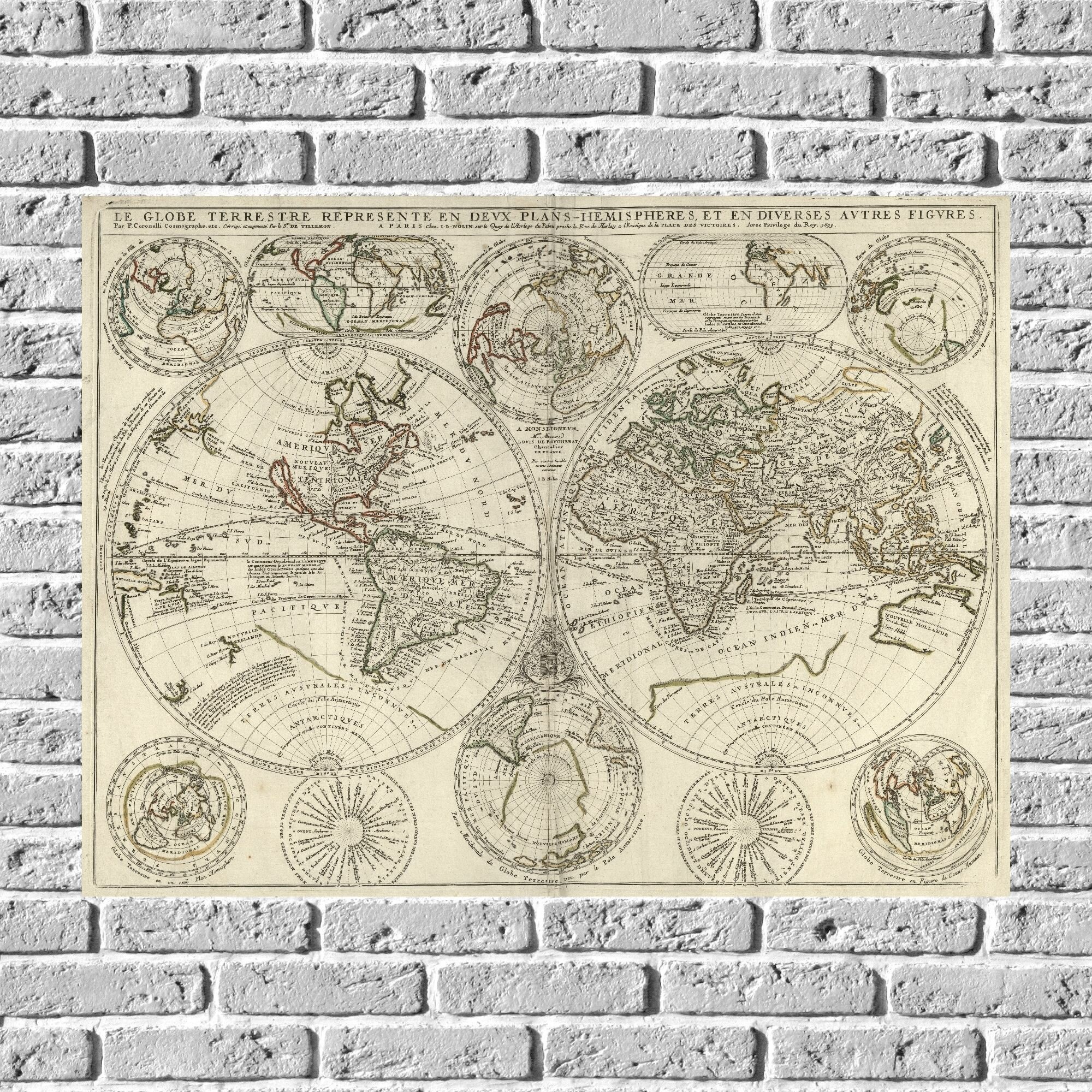 Старинная, 1699 года карта мира.