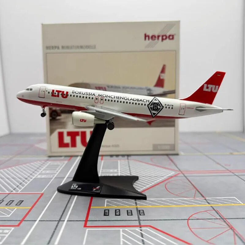 Herpa модель самолета LTU A320 D-ALTB 1:200 пластик, A