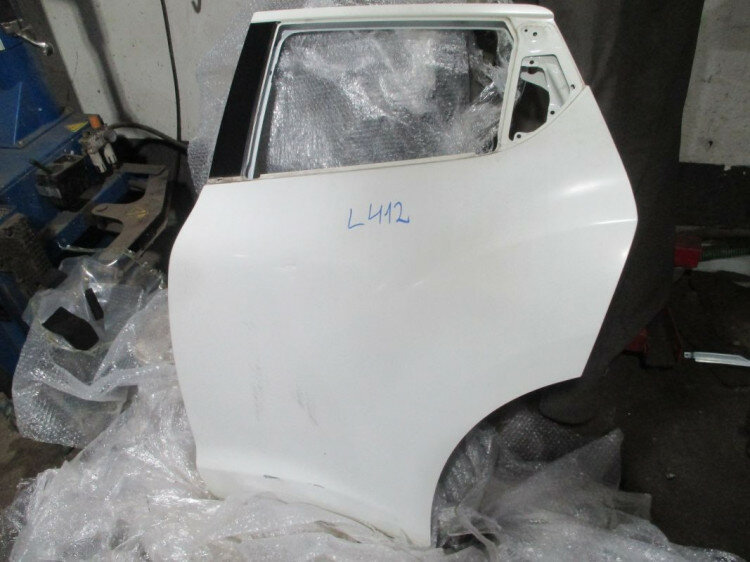 Дверь задняя левая H21531KKMA H2101BA6MA Ниссан Жук F15 10 по 15г Белая голая есть вмятина
