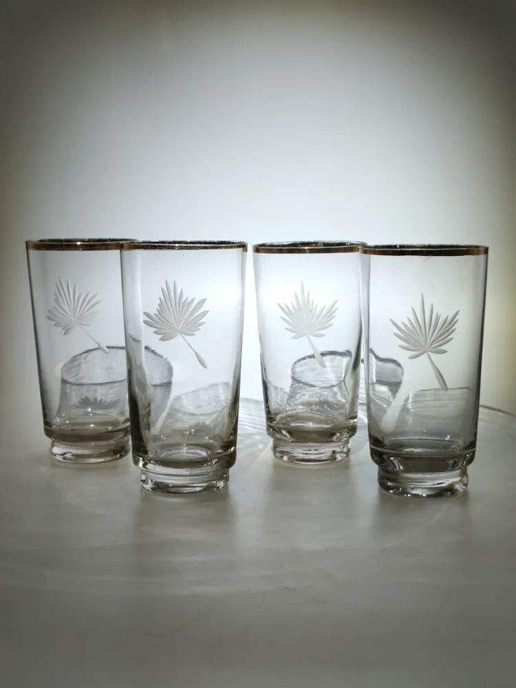 Набор стаканов на 4 персоны с растительным декором, стекло, золочение, СССР