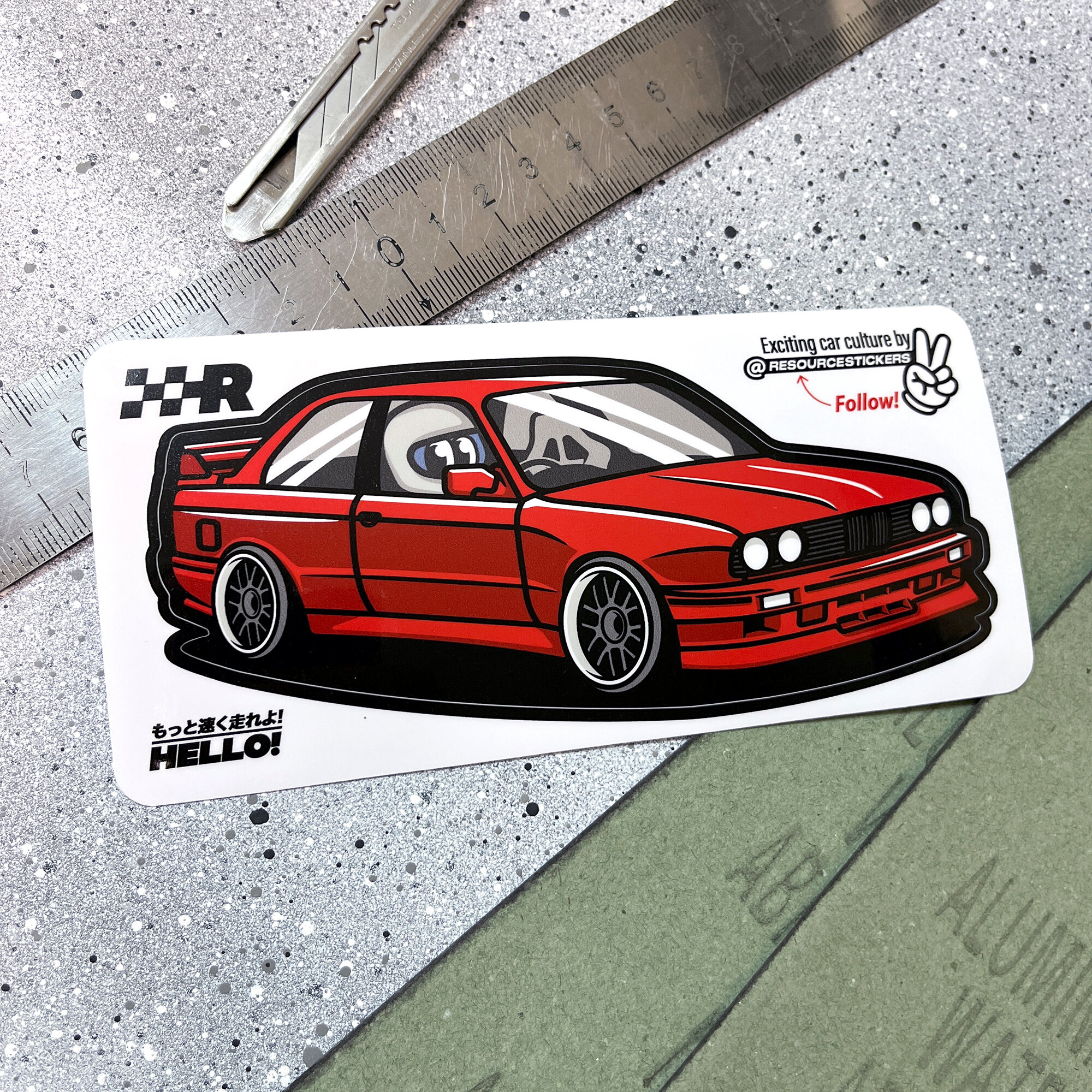 Виниловая наклейка машинка BMW E30 красная 14.5х6 / Resource Stickers