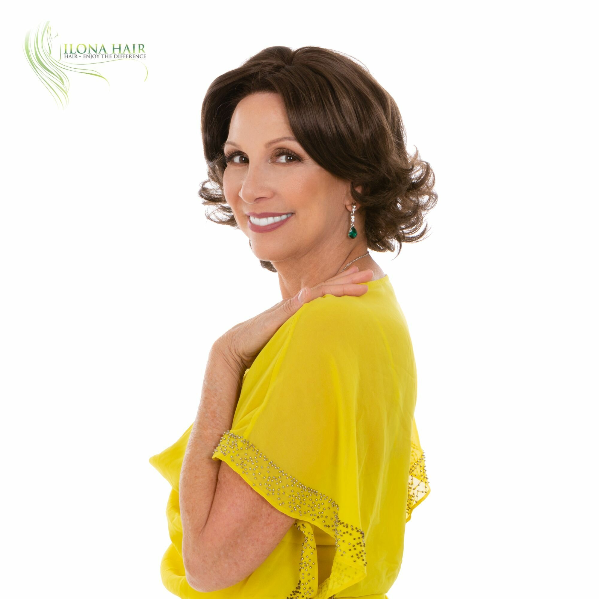 ILONA HAIR Парик из искусственных волос лейс со вставкой из кожи имитирующая пробор