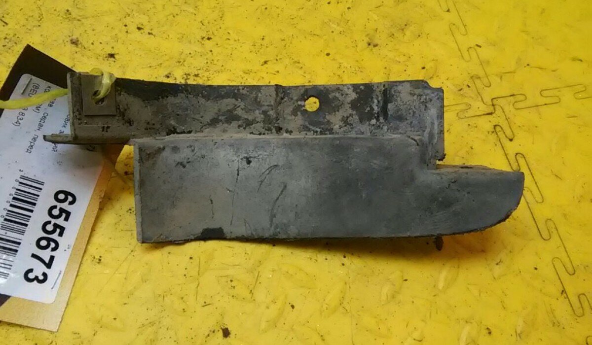 Брызговик задний A4 (B7) Audi 8E0853834