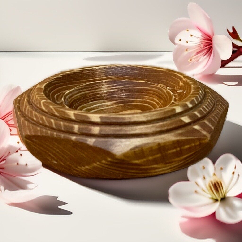 Деревянная тарелка декоративная. Авторская работа. Единичный экземпляр!