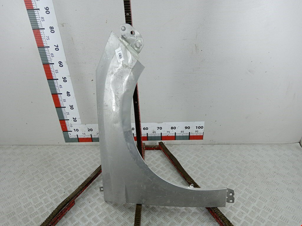 Крыло переднее правое Ford Focus 3 2171302 арт. 2216018