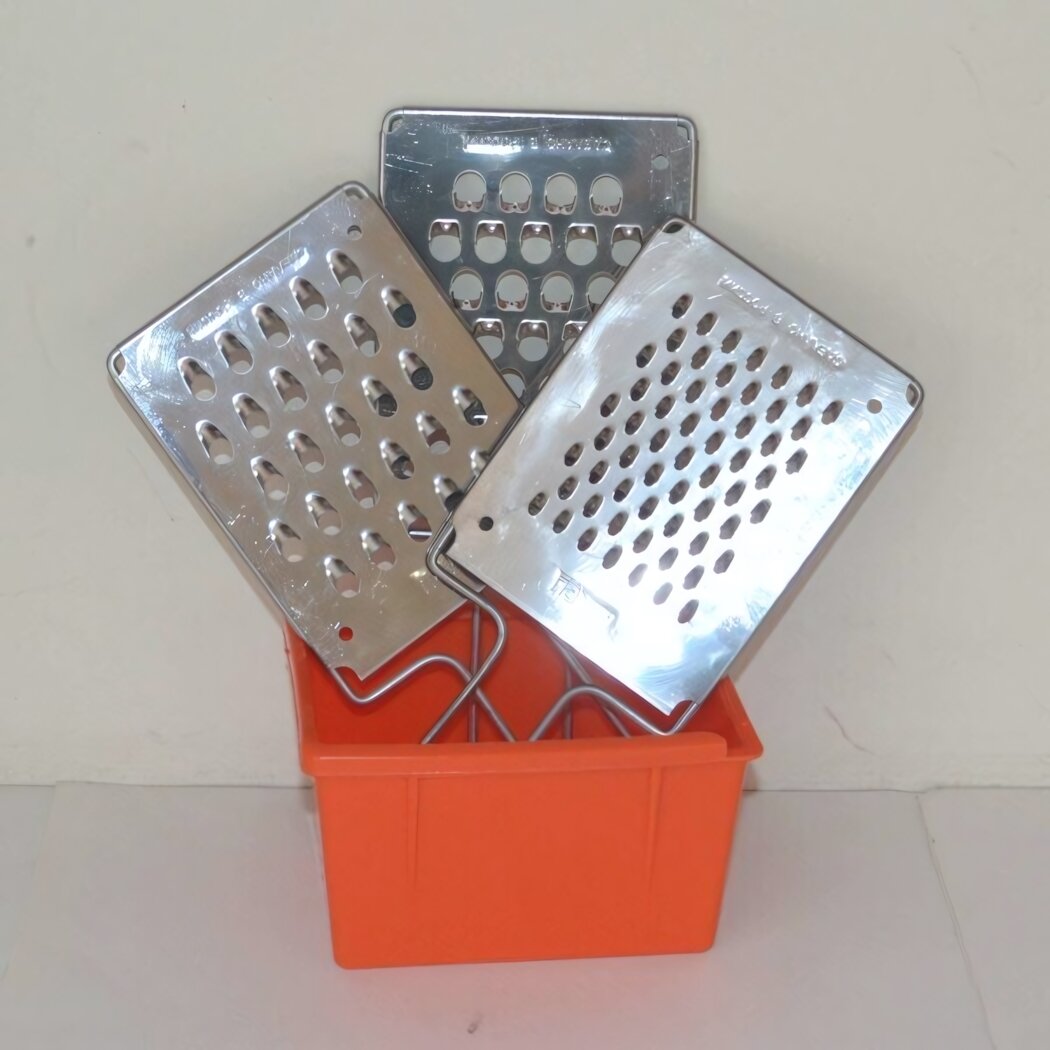 Набор терок для овощей и сыра с контейнером, белая жесть, 8,5х20 см