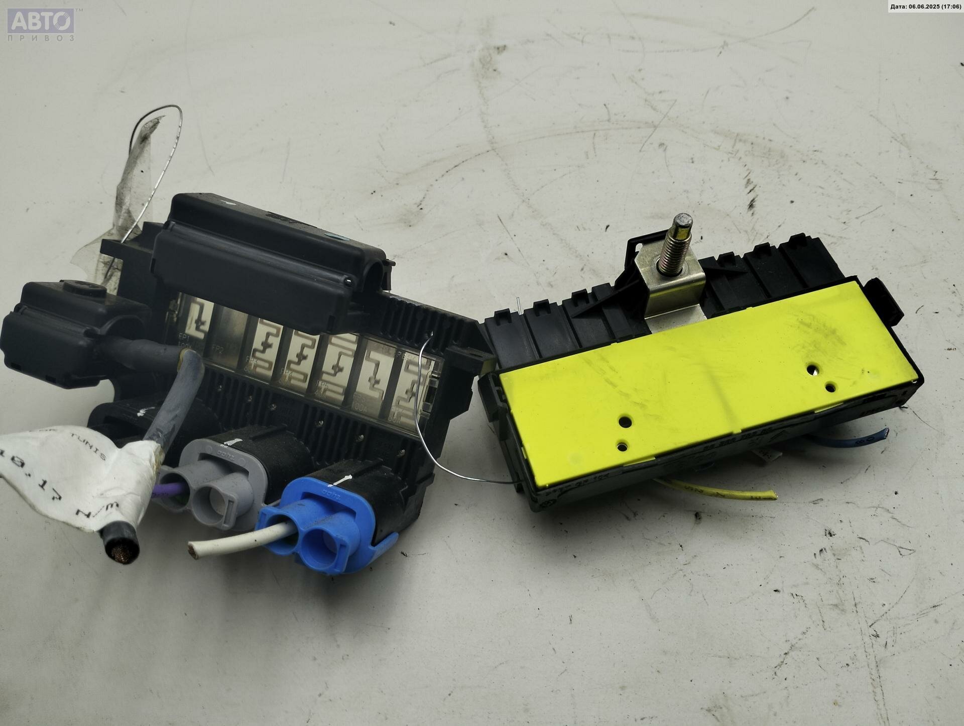 Блок предохранителей Peugeot 807