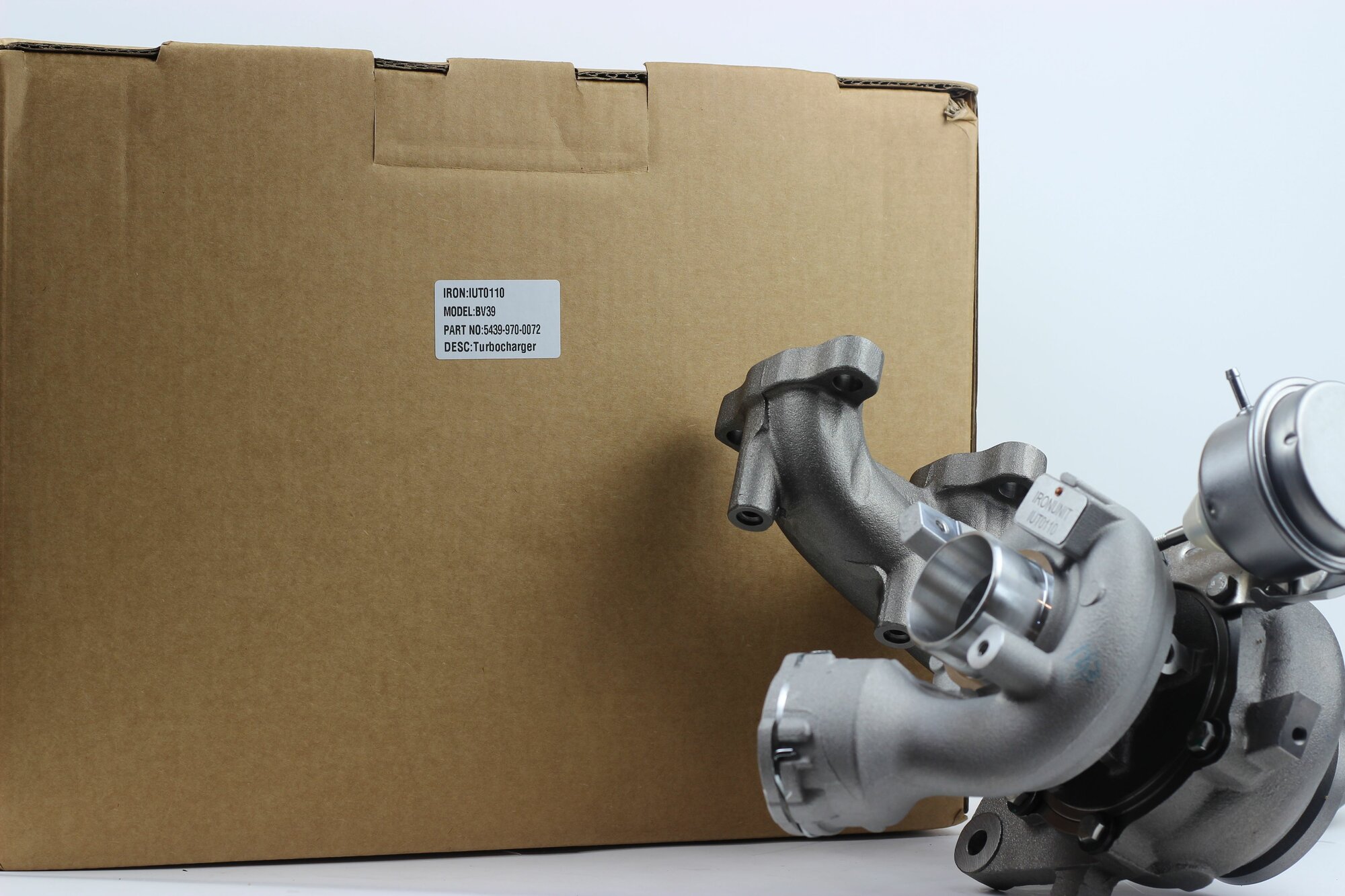 Турбина VOLKSWAGEN GOLF, AUDI A3, SKODA OCTAVIA, SEAT LEON, (Фольксваген Гольф, Ауди А3, Шкода Октавия, Сеат Леон), IUT0110 для 54399700029